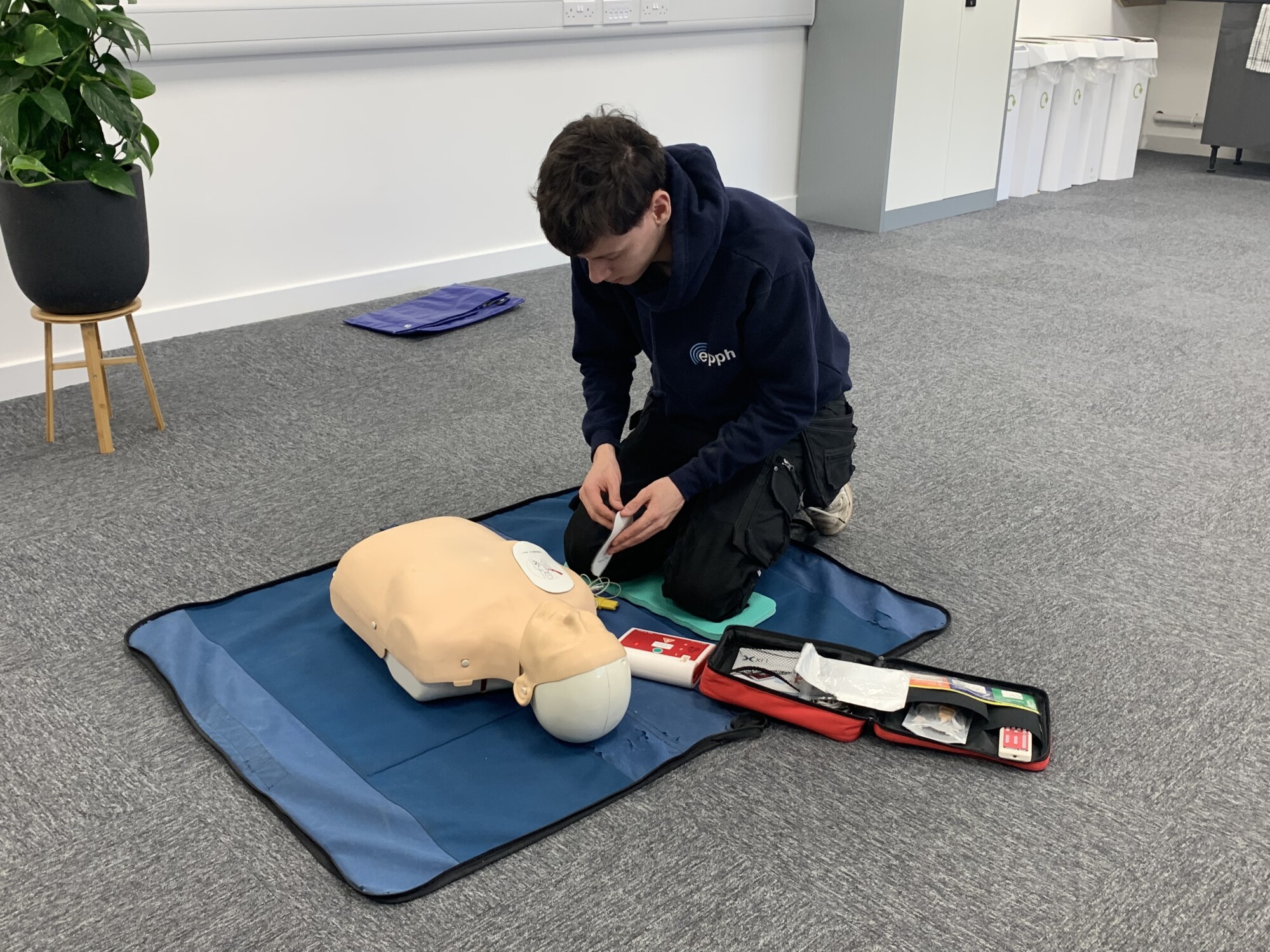 First Aid Training to Enhance Workplace Safety - EPPH
